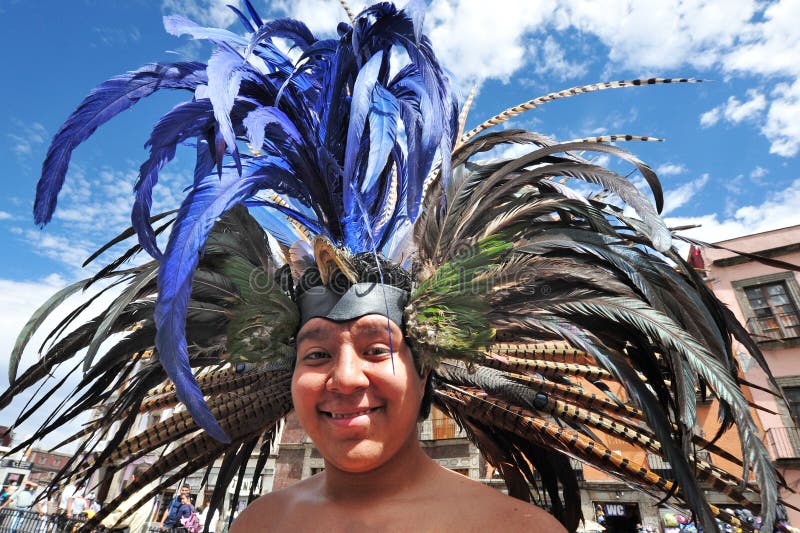 Azteekse Folklore in Zocalo-Vierkant, Mexico-City Redactionele ...
