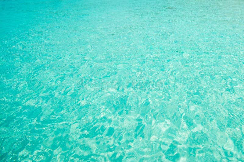 Água Límpida Azul Oceano Para Fundo Foto de Stock - Imagem de oceano ...