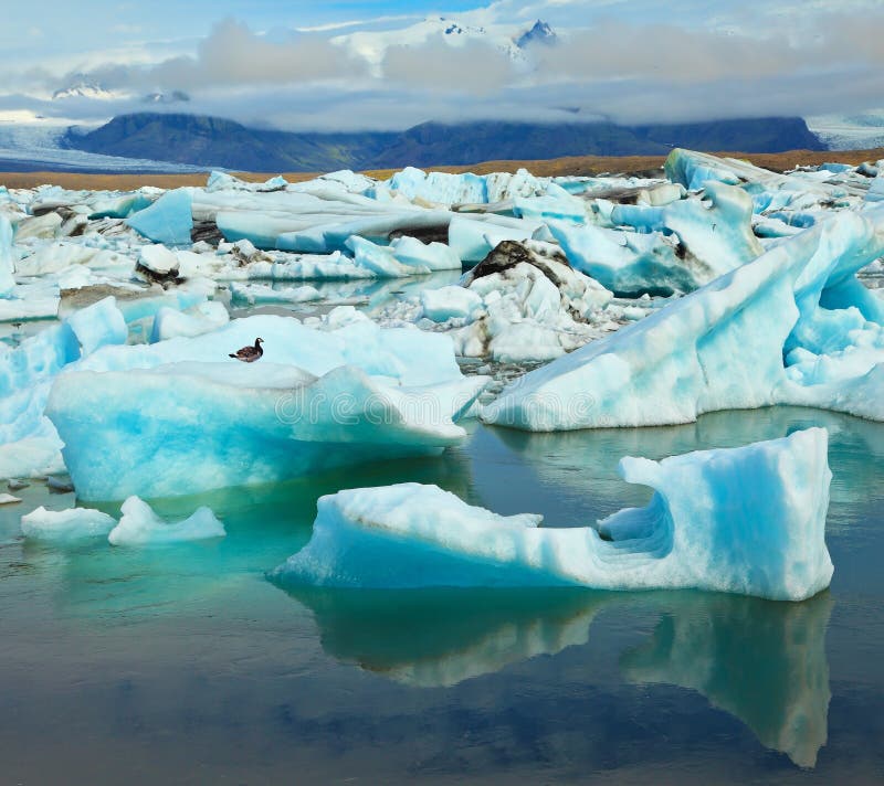 Azur is fotografering för bildbyråer. Bild av majestätiskt - 59130281
