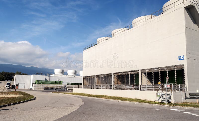 Bâtiments dans le CERN image stock éditorial. Image du constructions ...