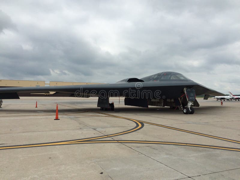 B2 Stealth Bomber editorial image. Image of airplanes - 56919060