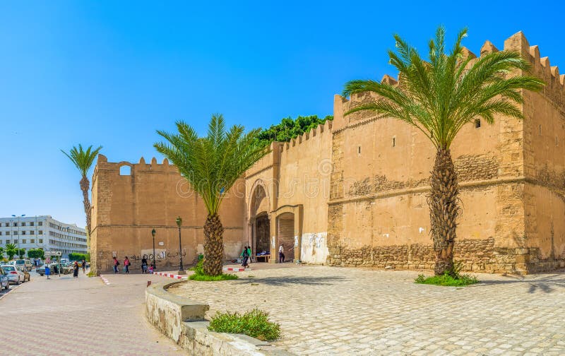 Bab El Kasbah Gates foto editorial. Imagen de torre, avenida - 63489936