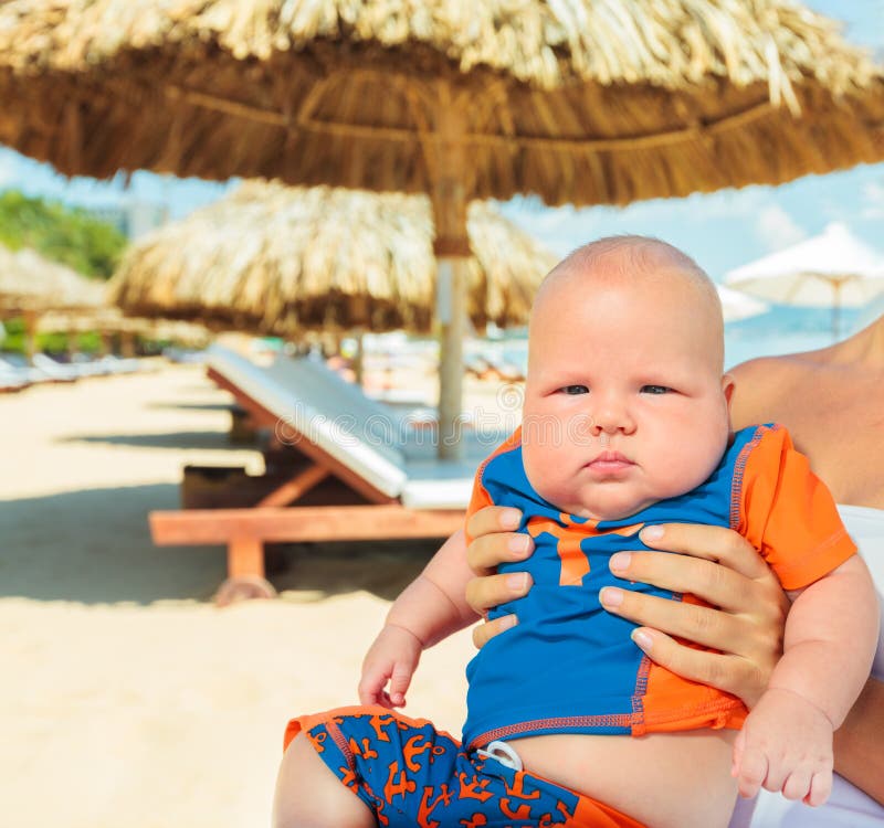 55 Happy Baby Sunbathing Beach Sunbed Photos - Free & Royalty-Free ...