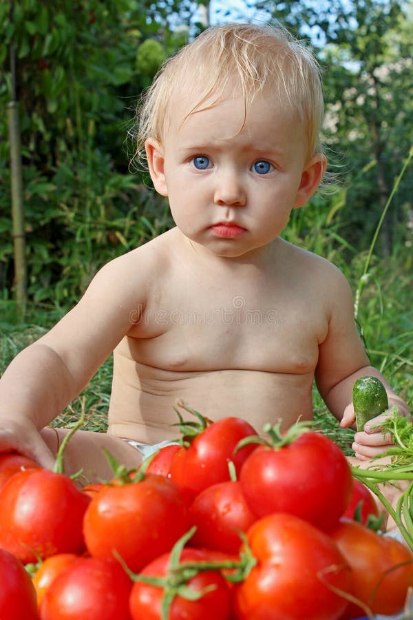 Little Girl with Cucumber and Tomato Stock Image - Image of green, baby ...