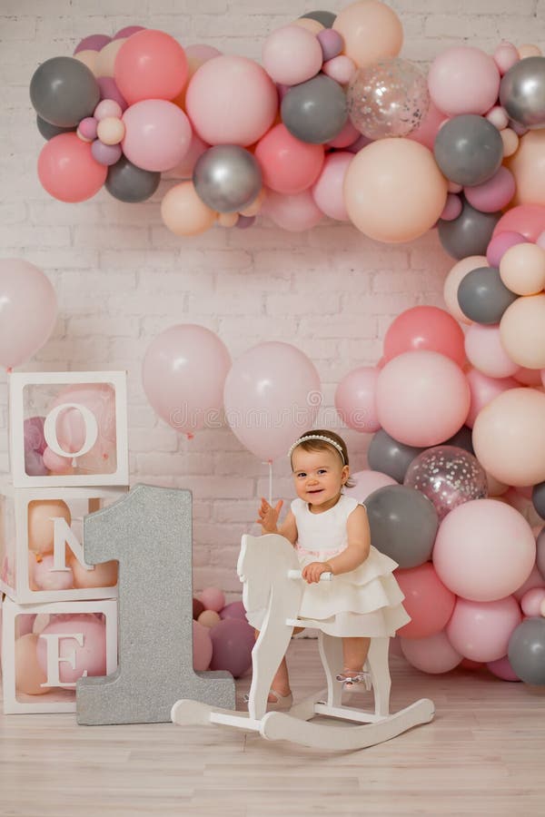Baby Girl at First Birthday Stock Image - Image of event, rose: 206412991