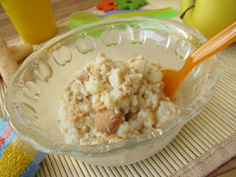 Baby mash with sponge cake stock image. Image of feeding - 19448995