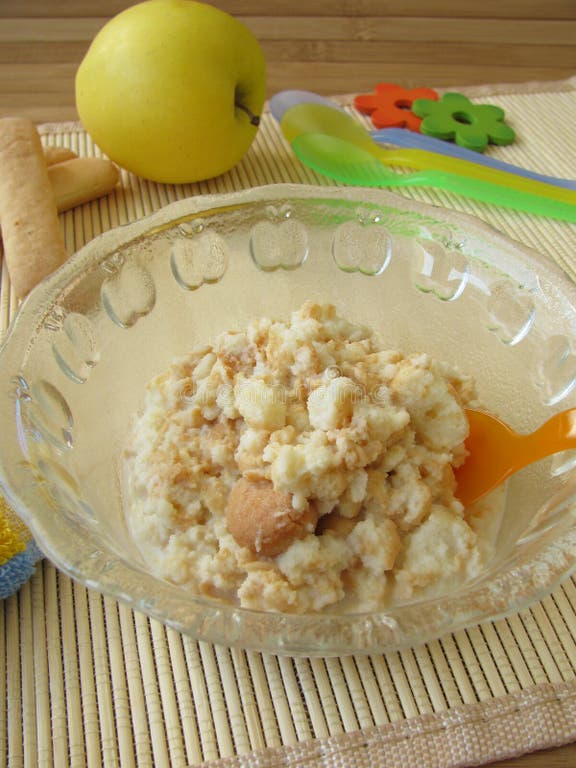 Baby mash with sponge cake stock image. Image of biscuit - 19449003