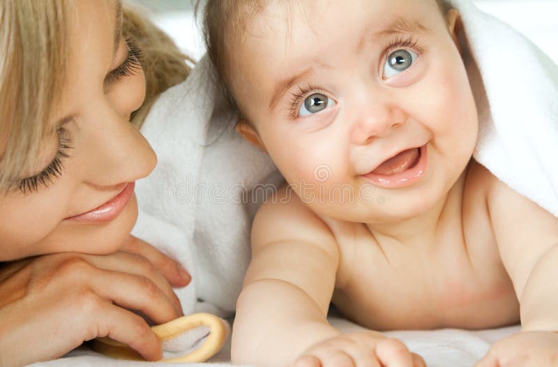Sweet baby face smiling stock image. Image of beautiful - 16842911