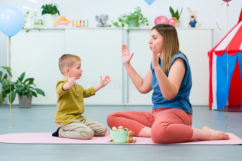 808 Sign Language Skill Stock Photos - Free & Royalty-Free Stock Photos ...
