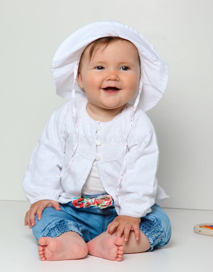 Baby Sitting Picture. Image: 14064755