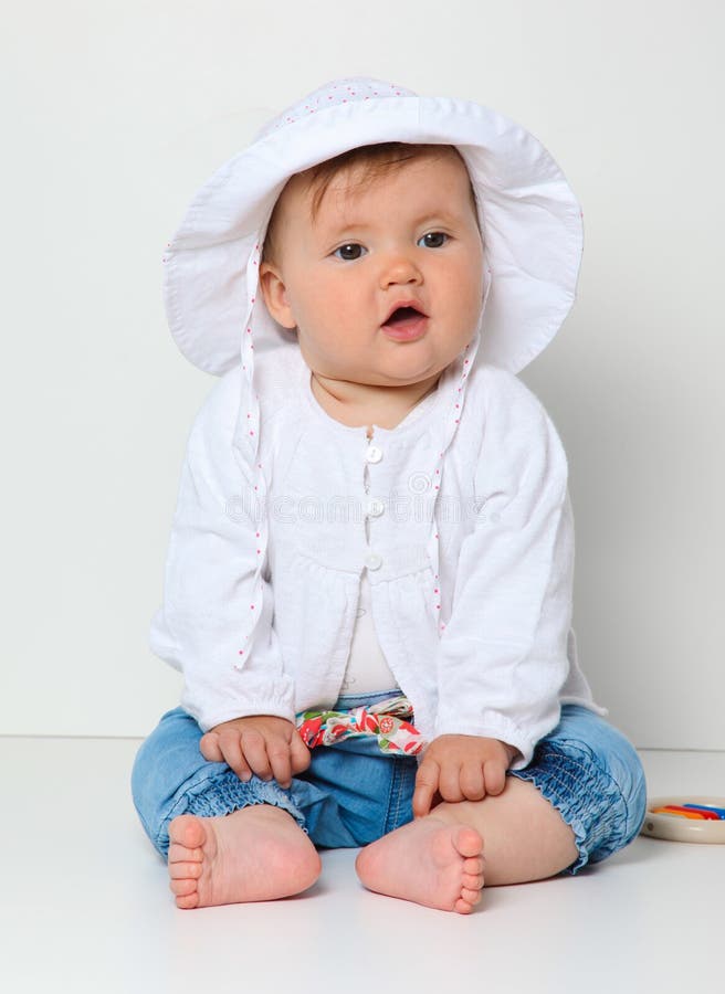 Baby Sitting Picture. Image: 14064770