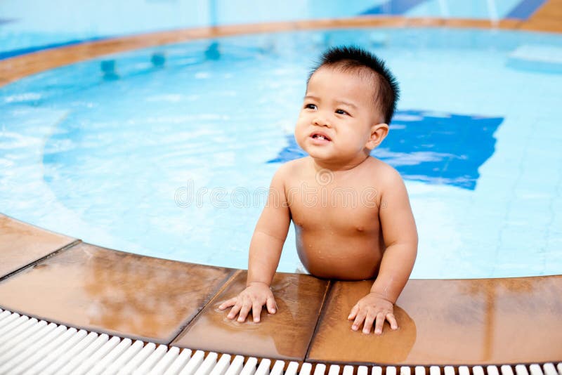Baby stand in the pool stock image. Image of baby, face - 29205637