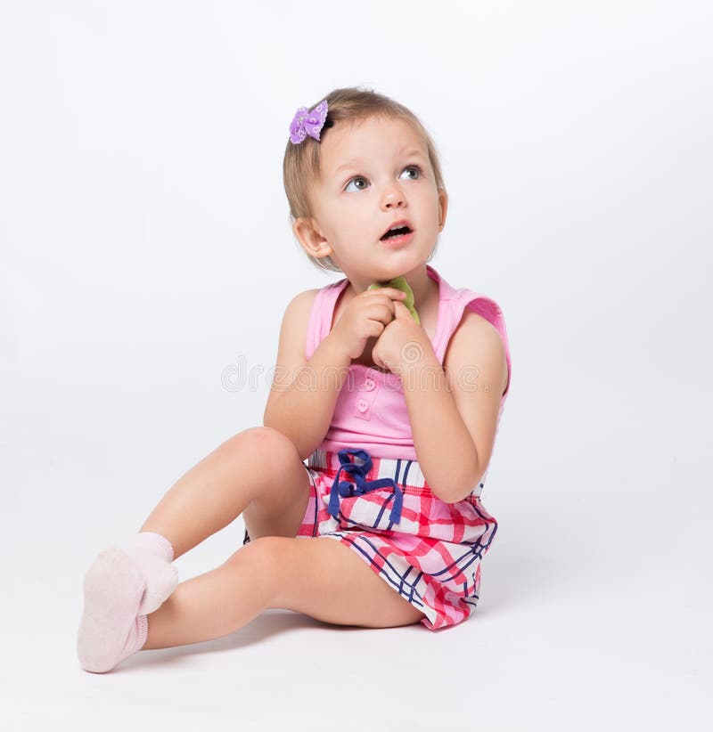 Baby twee jaar oud stock afbeelding. Image of klein, leven - 70419285