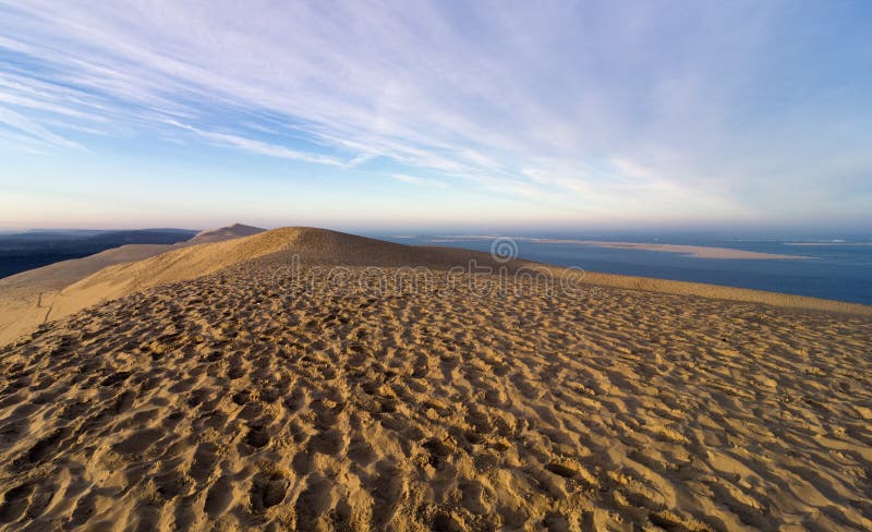Bacia De Arcachon E Duna De Pyla Em France Foto de Stock - Imagem de ...