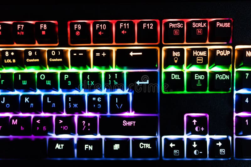 Back Lighted Computer Gaming Keyboard with Versatile Color Schemes ...
