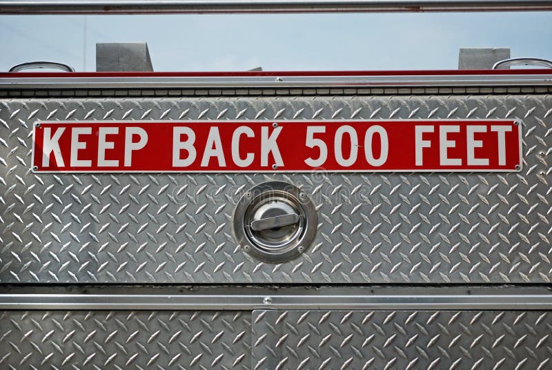 Back off 库存图片. 图片 包括有 大量, 救火车, 灰色, 通信工具, 空白, 后方, 安全, 女校友 - 6179943