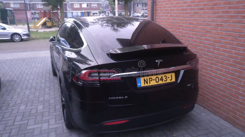 The Back of a Tesla Model S 90D Editorial Stock Image - Image of tesla ...