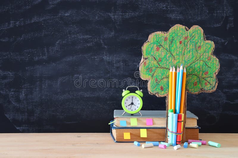 Back To School Banner. Tree of Knowledge and Pencils in Front of ...