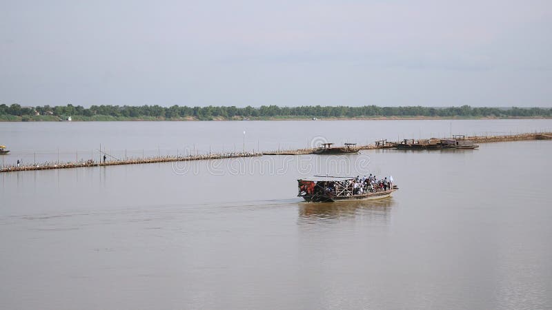 Back View of a Ferry Boat with Passengers Crossing the River Stock ...