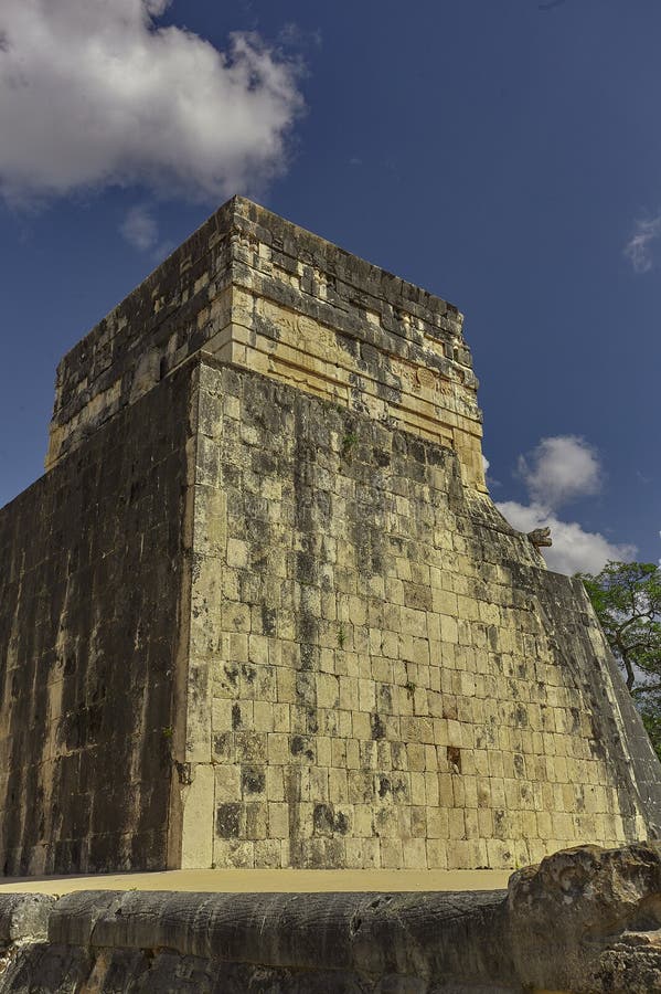 Back View of the Temple of the Jaguar 2 Stock Image - Image of chichen ...