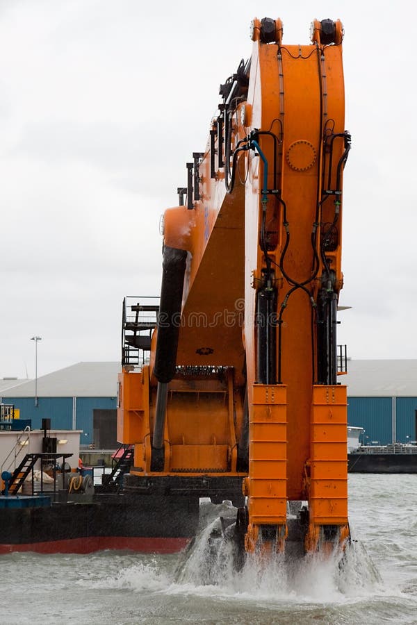 Backacter Simson stock photo. Image of sending, mover - 13714910