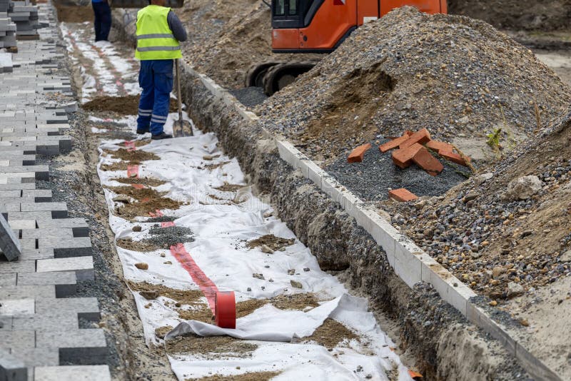 108 Electrician Digging Stock Photos - Free & Royalty-Free Stock Photos ...