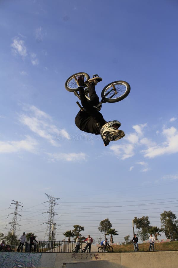 Backflip no hands editorial photography. Image of sports - 274713662
