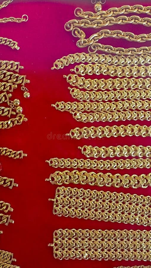 The Background of the 916 Gold Chain Design Stock Image - Image of ...