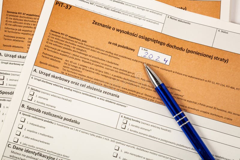 Background Polish Tax Form Pit 37 Stock Photos - Free & Royalty-Free ...