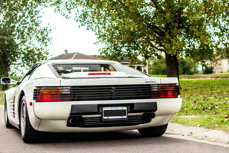 Ferrari Testarossa White