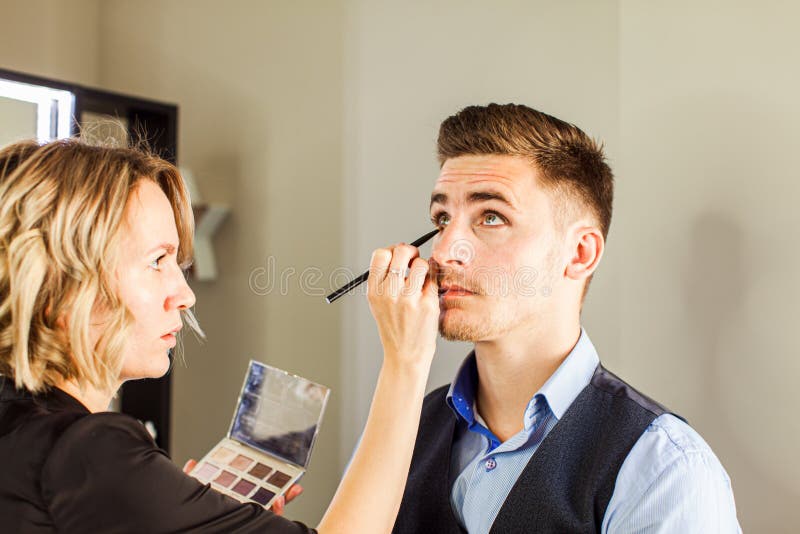 Backstage Photo of Visagiste at Work Doing Model Makeup. Stock Image ...