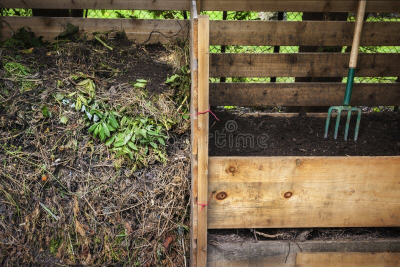 Backyard compost bins stock image. Image of cedar, gardening - 49322749