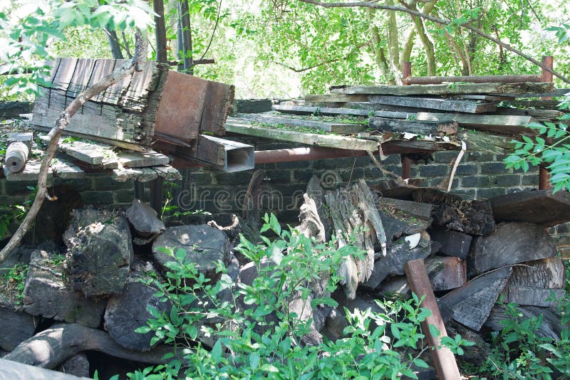 BACKYARD RUBBLE and PIECES of WOOD Stock Image - Image of vegetation ...