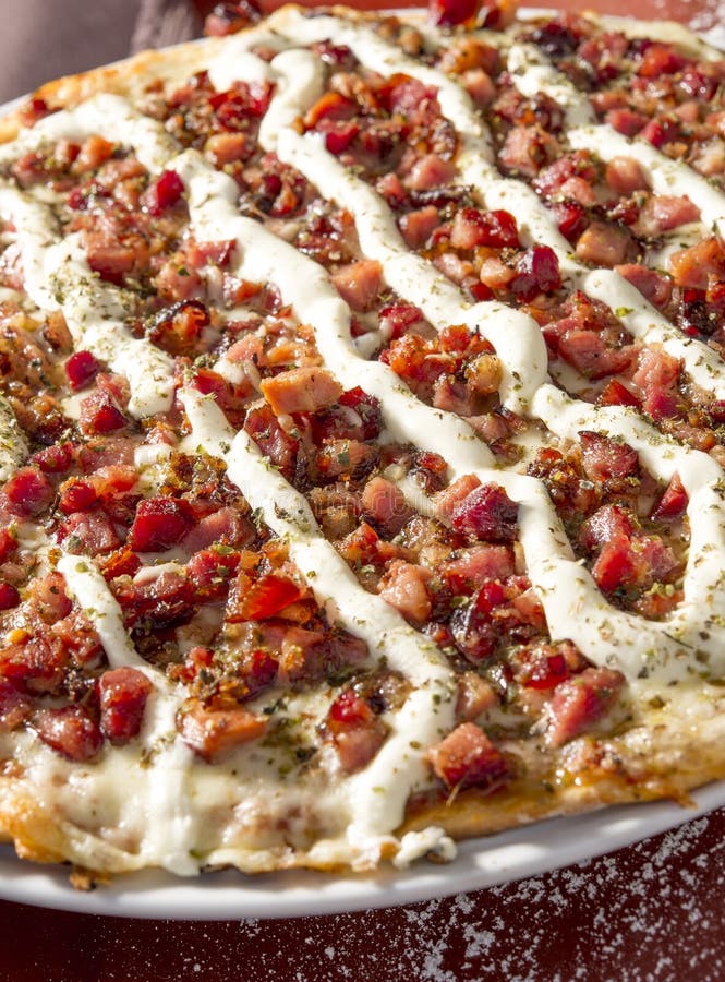 Bacon, Mushroom and Cream Cheese Pizza Over Rustic Setting Stock Image ...
