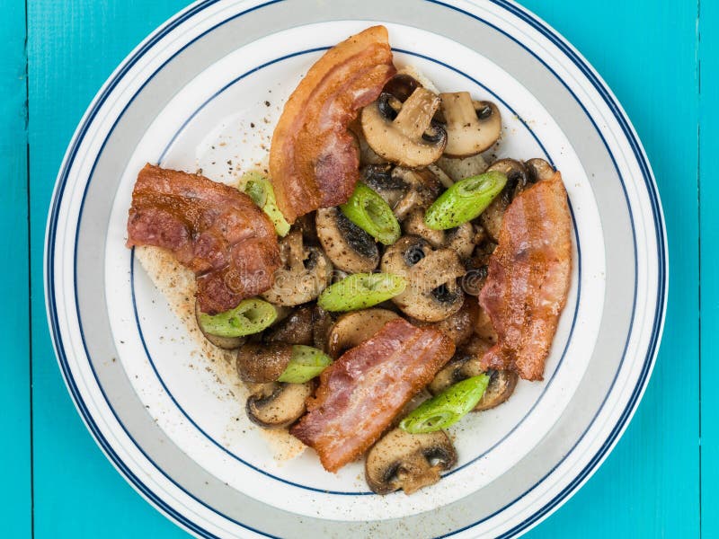 Bacon Mushroom and Spring Onions on Toast Stock Photo - Image of bacon ...