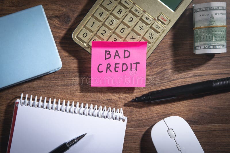 Bad Credit on Sticky Note with Marker, Calculator, Money Stock Image ...