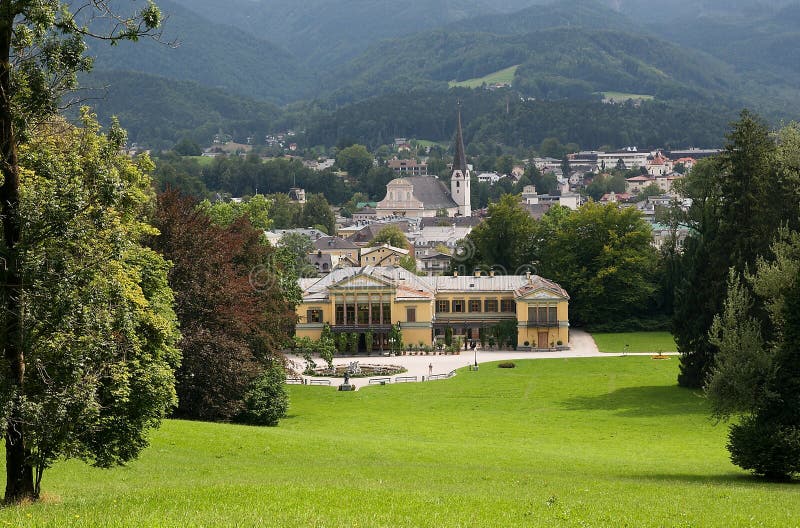 Bad Ischl at the Traun River Stock Photo - Image of downhill, lies ...