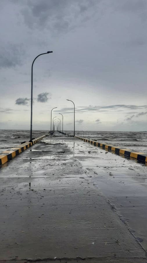 Bad Weather on the Edge of the Island Pier Stock Image - Image of view ...