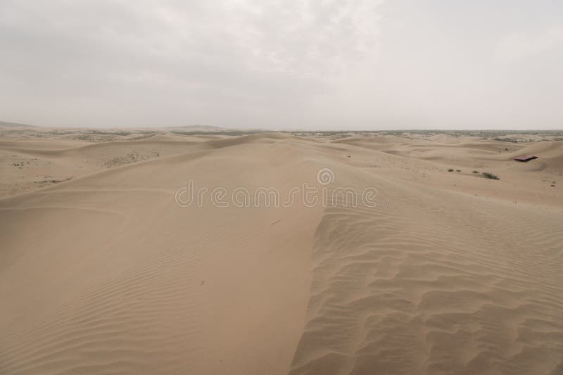 Badain Jaran Desert, Largest Desert in China, Located in Inner Mongolia ...