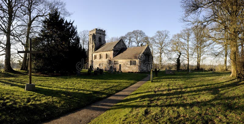 Baddesley Clinton estate editorial image. Image of season - 4341995