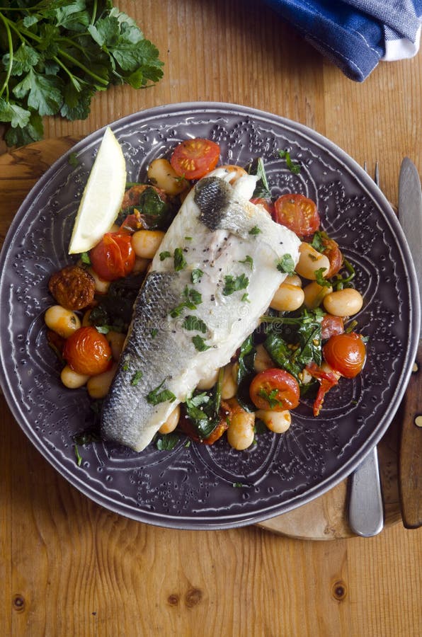 Badejo grelhado foto de stock. Imagem de grelhado, fotografia - 38891806