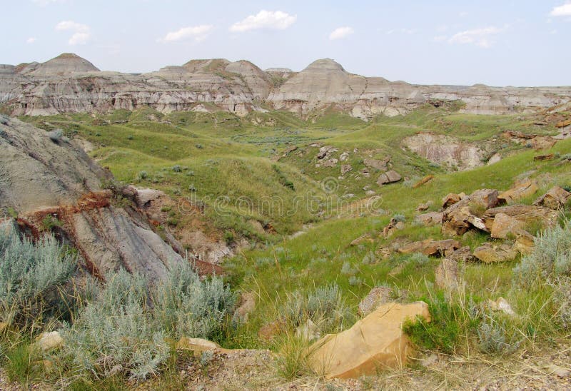 Badlands Landscape Along Red Deer River from Orkney Viewpoint ...