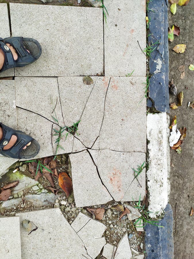 117 Poor Workmanship Stock Photos - Free & Royalty-Free Stock Photos ...