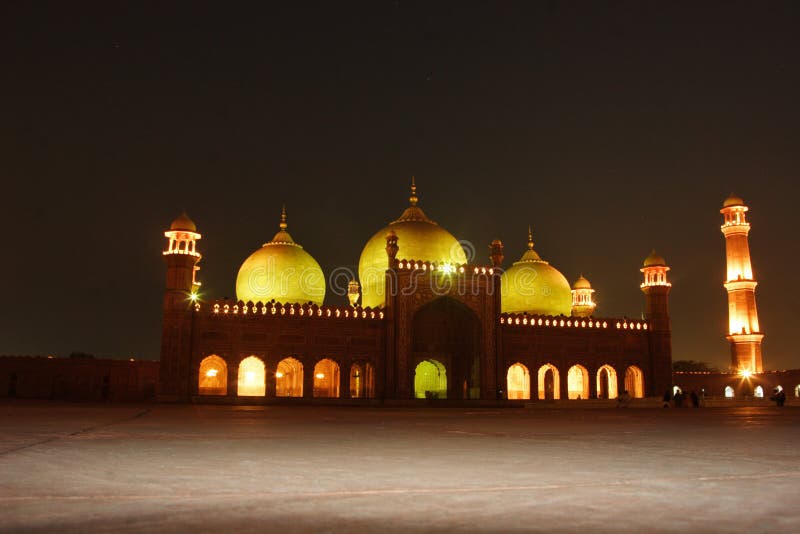 Badshahi Mosque stock photo. Image of frost, arabian, lahore - 5060694