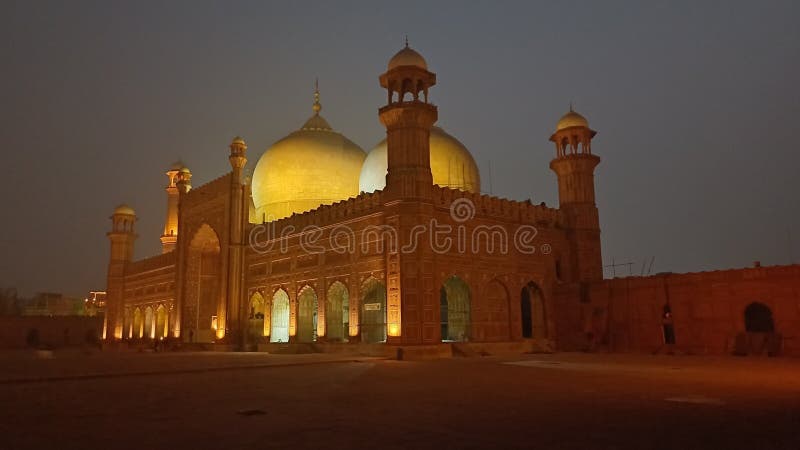 Badshahi Mosque Lighting at Night Stock Image - Image of night ...