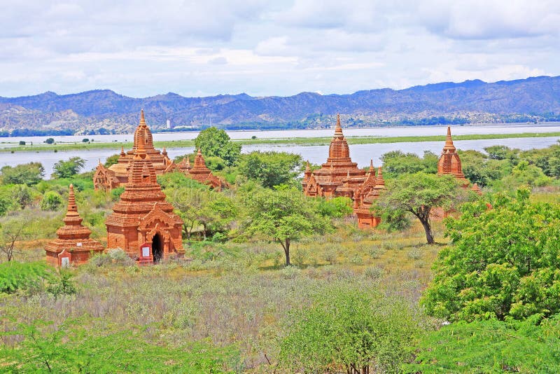 Bagan Archaeological Zone Panorama, Myanmar Imagen de archivo - Imagen ...