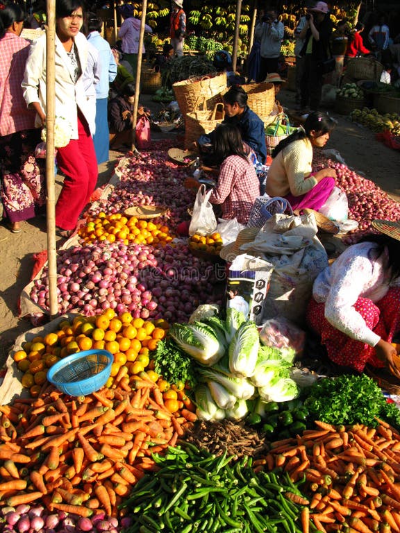 Bagan, Myanmar - 06 Jan 2010: the Local Market, Bagan, Myanmar ...