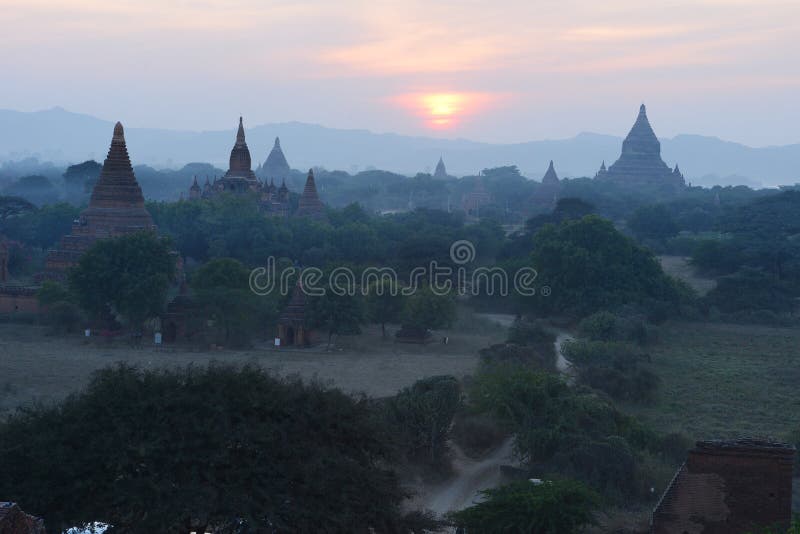 Bagan sunset stock image. Image of tourism, site, religion - 71901561