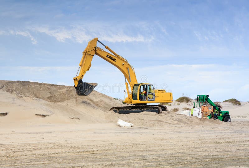 Bagging Sand Hurricane Preparation Hatteras NC Editorial Stock Photo ...
