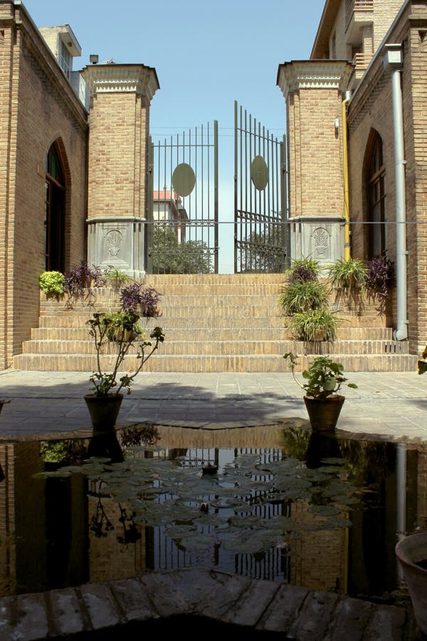 Bagh Negarestan, Giardino Di Baharestan a Teheran, Iran Fotografia ...